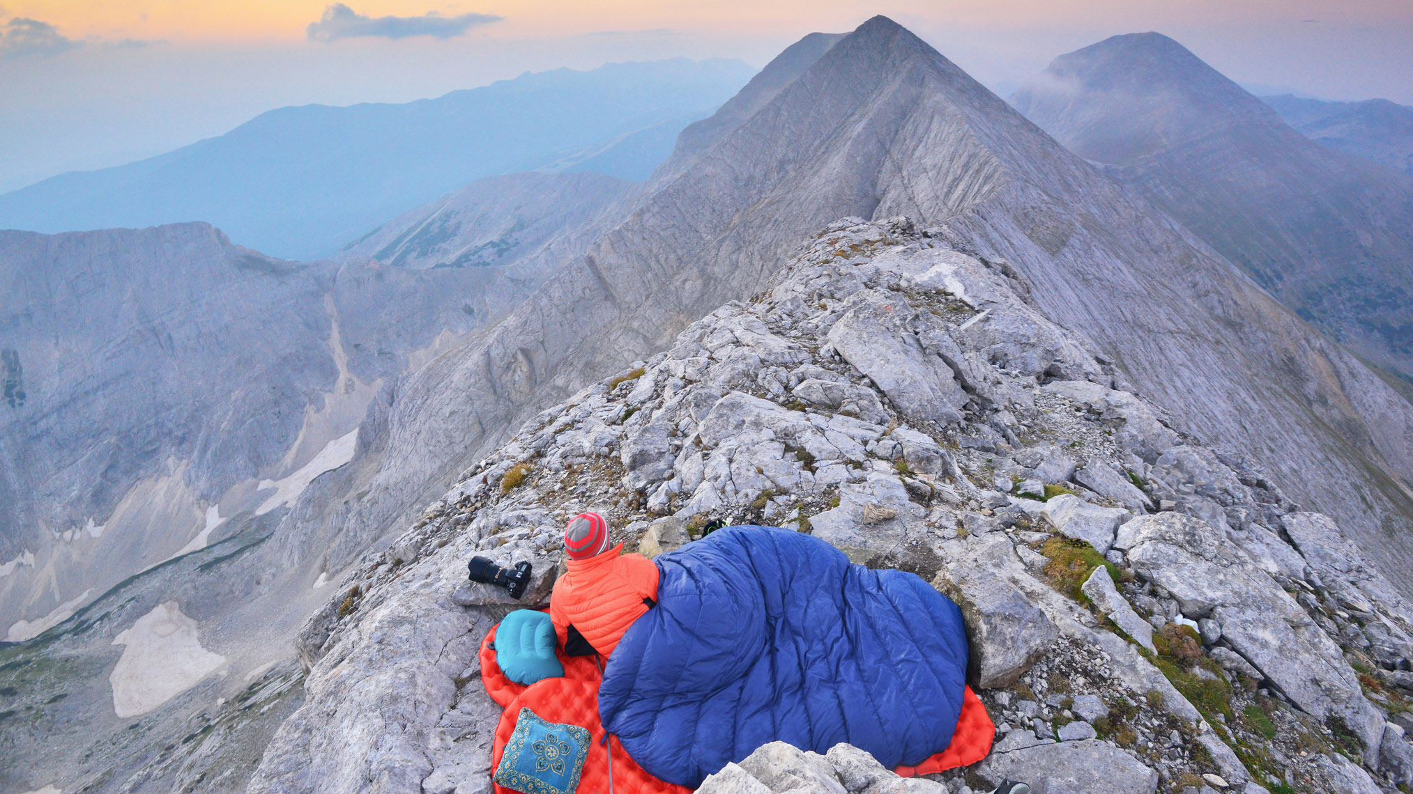 Sleeping bag temperature: choosing the right rating for you | Advnture