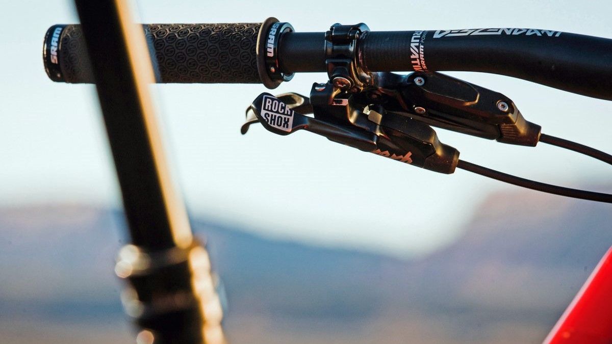 Why fitting a dropper post will change your mountain bike riding ...