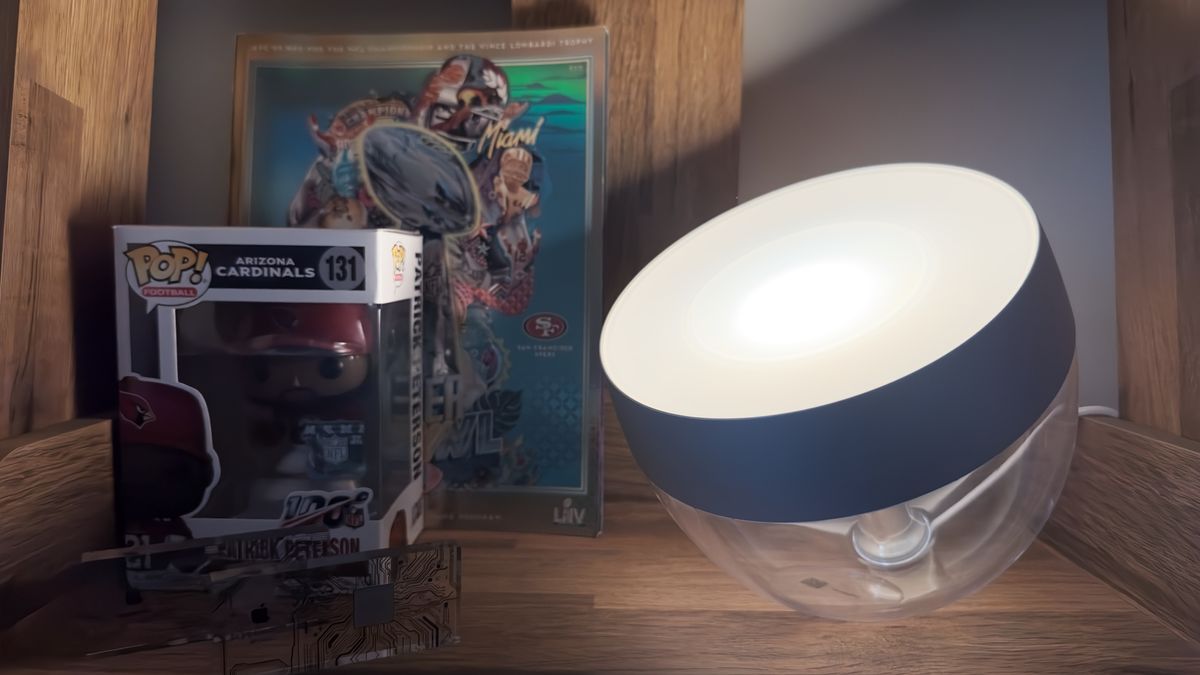 Philips Hue Iris review: A cool but costly lamp for your smart home | iMore