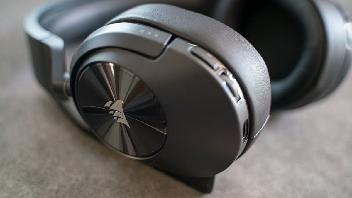 Corsair HS55 Wireless review: light on bass but better than ever ...
