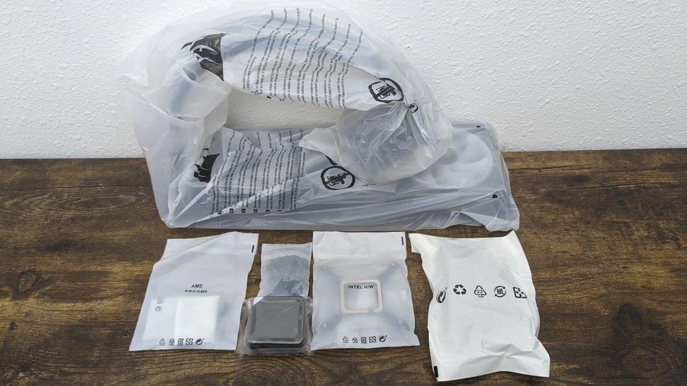 Corsair iCUE Link H150i RGB Review: Strong performance, tons of customization options | Tom's ...