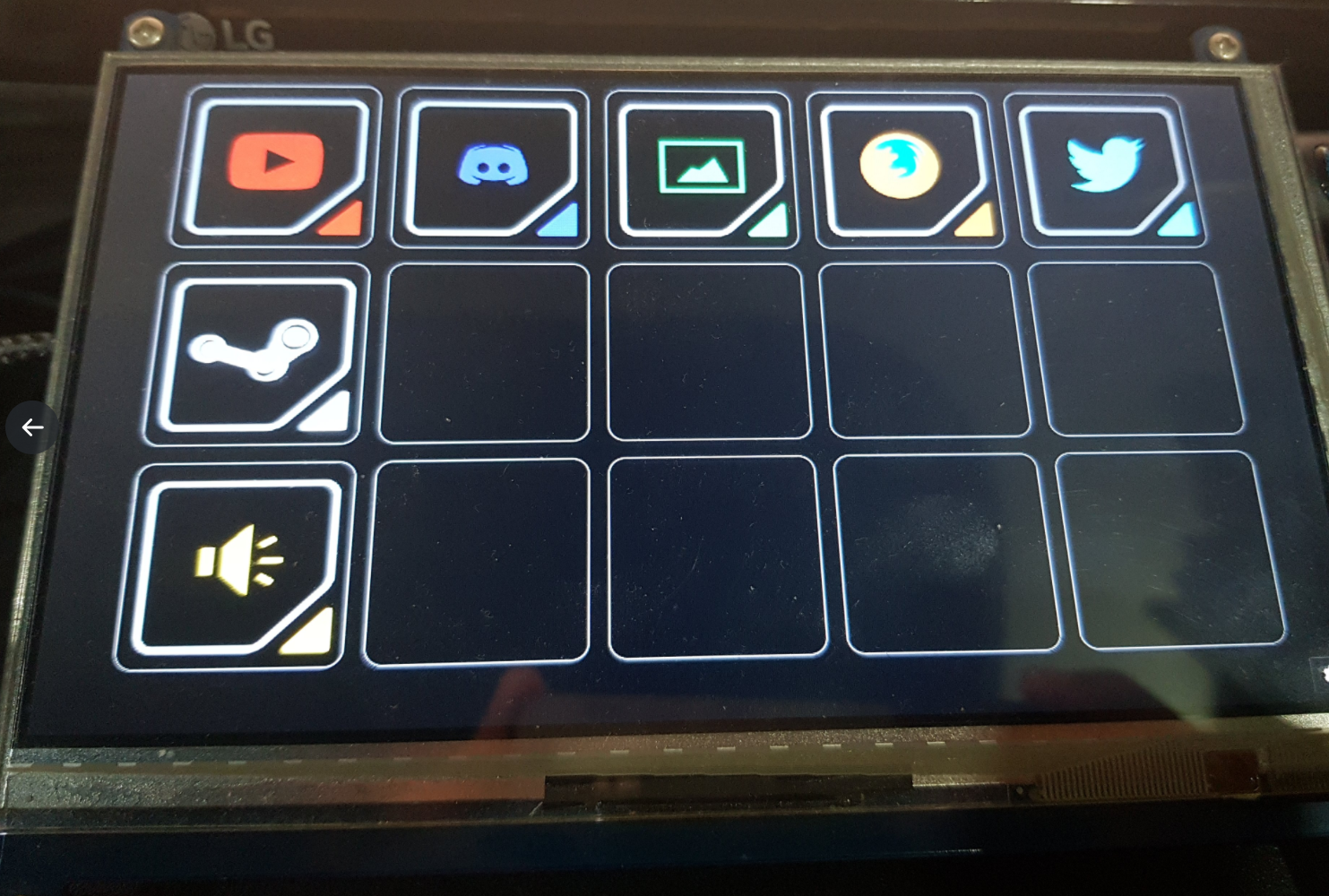 StreamPi helps you create an alternative DIY Elgato Stream Deck | PC Gamer