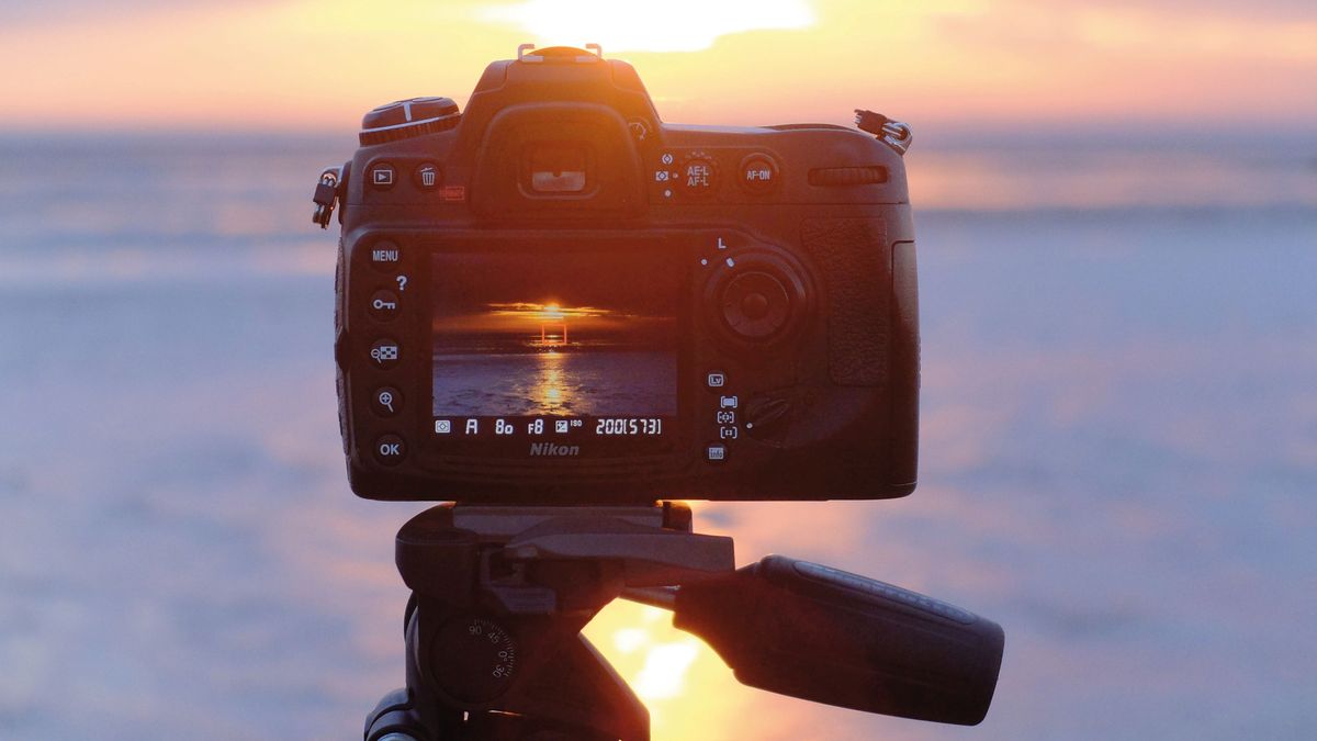 Reverse ND filters: what are they, and when should photographers use ...