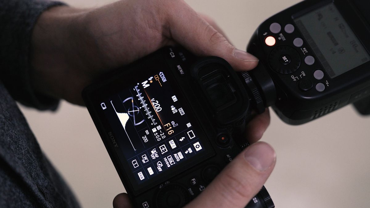 5 creative indoor portrait ideas - Part 5: Shutter drag | Digital ...