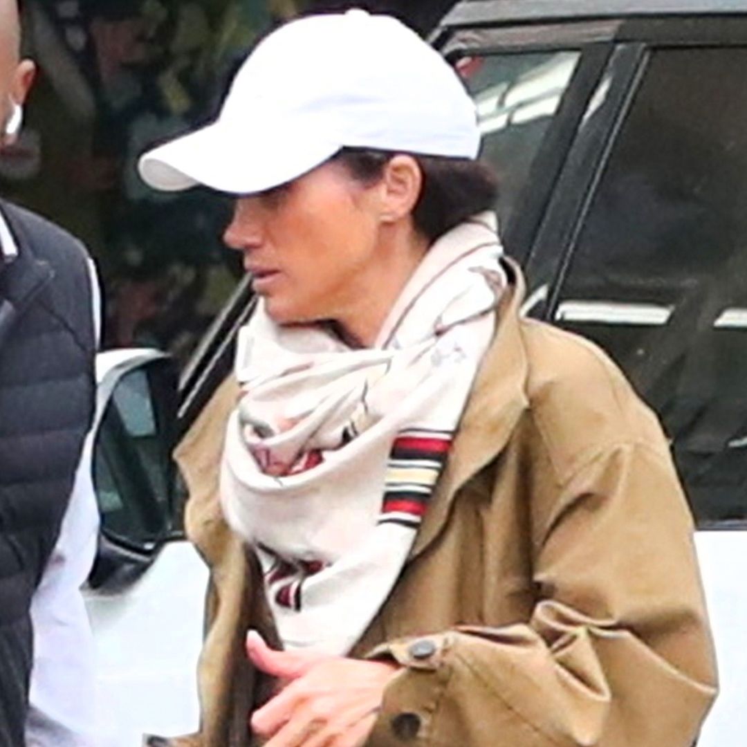 Meghan Markle Pairs Cartier With Crocs for the Ultimate High-Low 'With ...