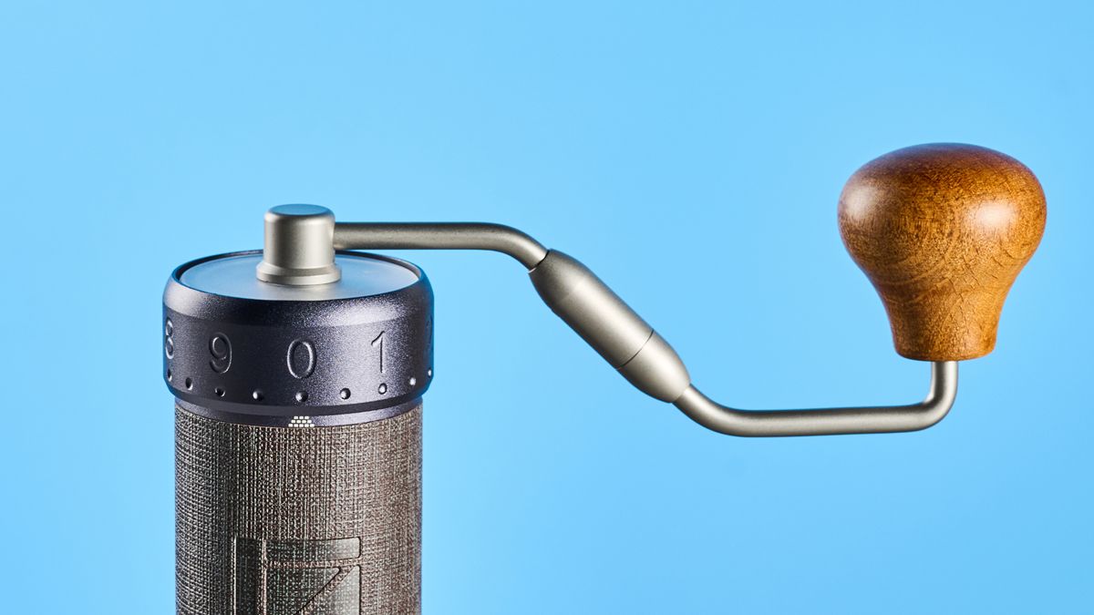 1ZPresso J-Ultra review: The only hand grinder worth its price | Tom's ...