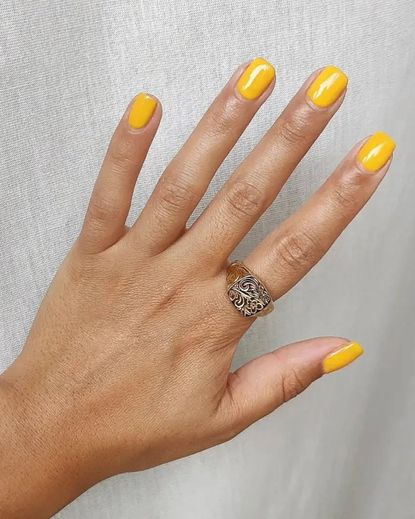 Why "Sol Nails" Are the Bubbling Mani Trend for Summer | Who What Wear