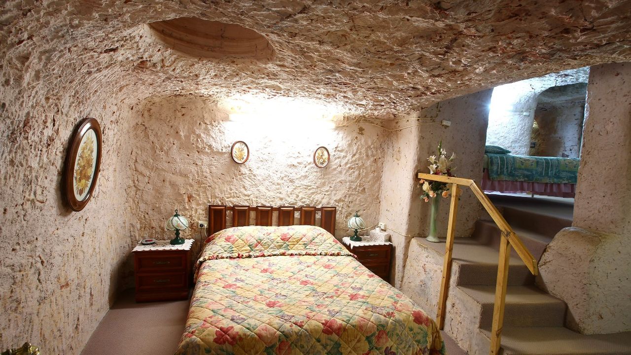 Coober Pedy: inside the Australian town where people live underground ...