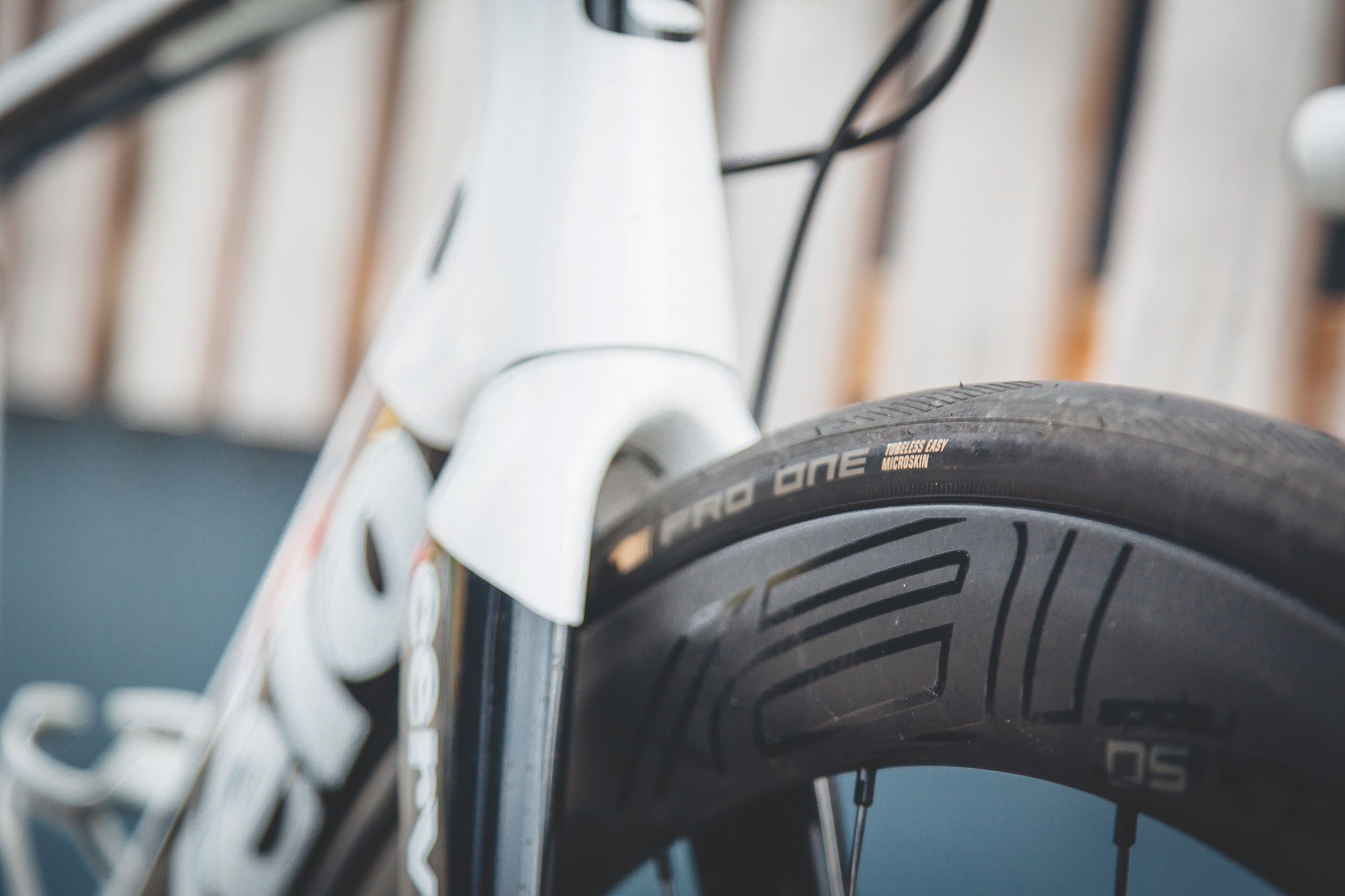 Why don’t the pros use tubeless tyres? | Cycling Weekly