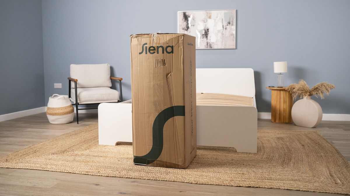 The best Amazon mattress under $400 in 2025: Expert picks for queen ...