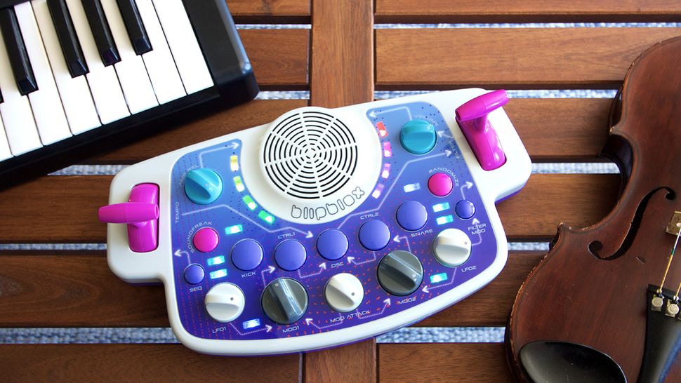 NAMM 2022: Playtime Engineering’s Blipblox myTracks groovebox is like ...