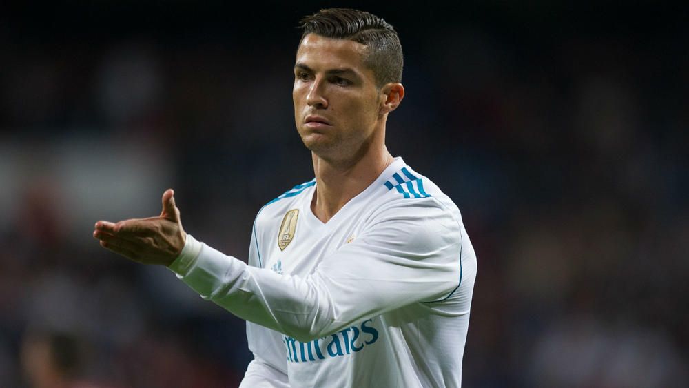 Zidane backs 'player of a generation' Ronaldo to rediscover goalscoring ...