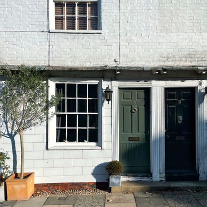 Rustic styling and handcrafted furniture give this Kent home a personal ...