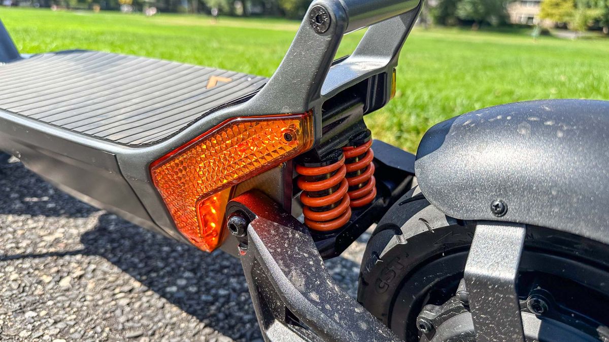Apollo City 2023 scooter review | Tom's Guide