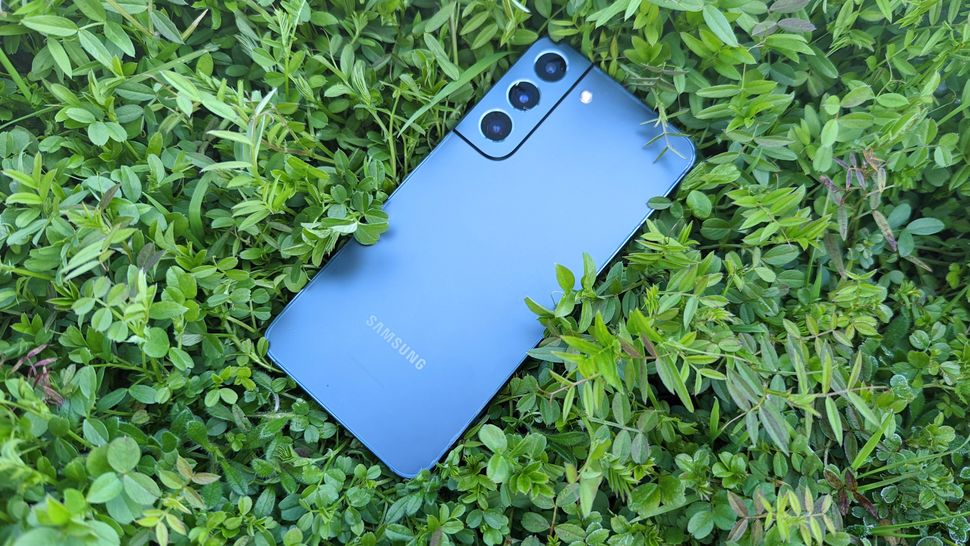 Samsung Galaxy S22 review: Still my pick over the Pixel 6 | Android Central