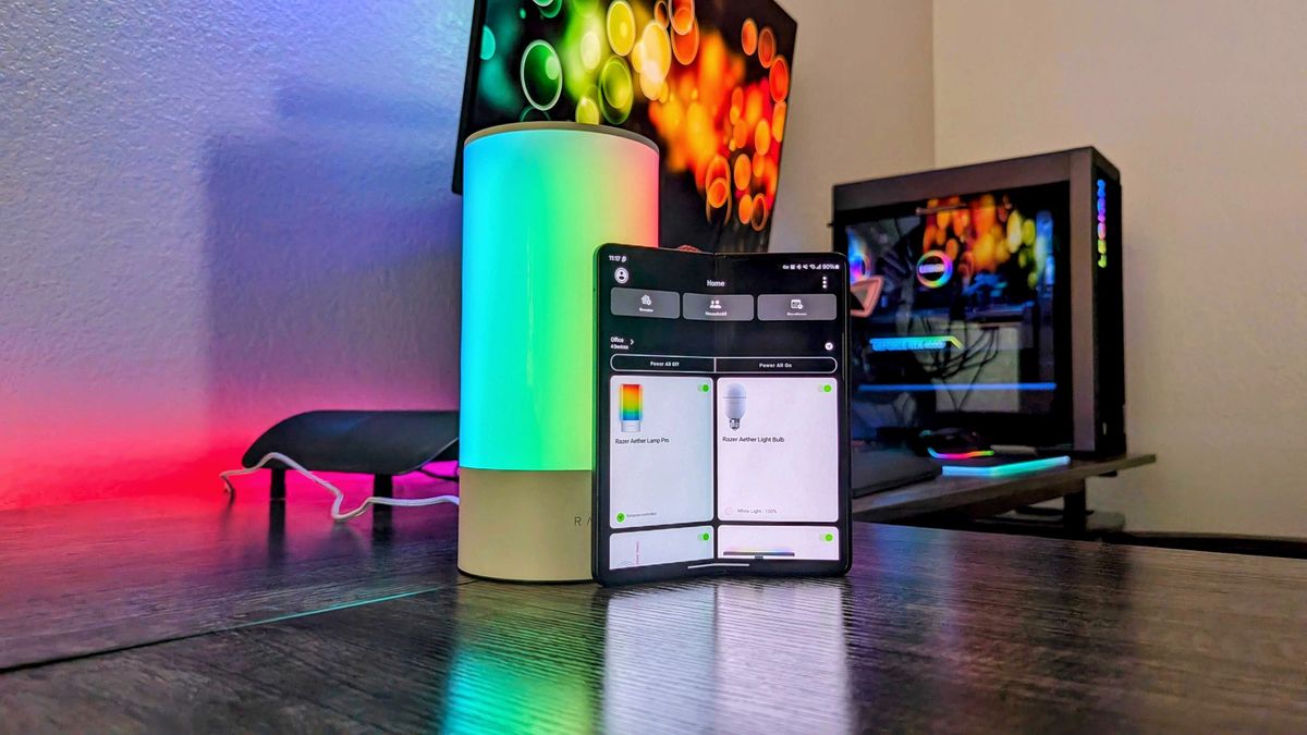 Razer Gamer Room review: Somehow creating the best smart home lights ...