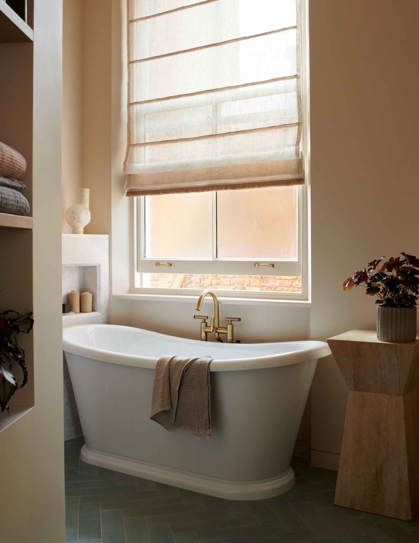 9 beige bathroom ideas that create a soft and calming space | Homes and ...
