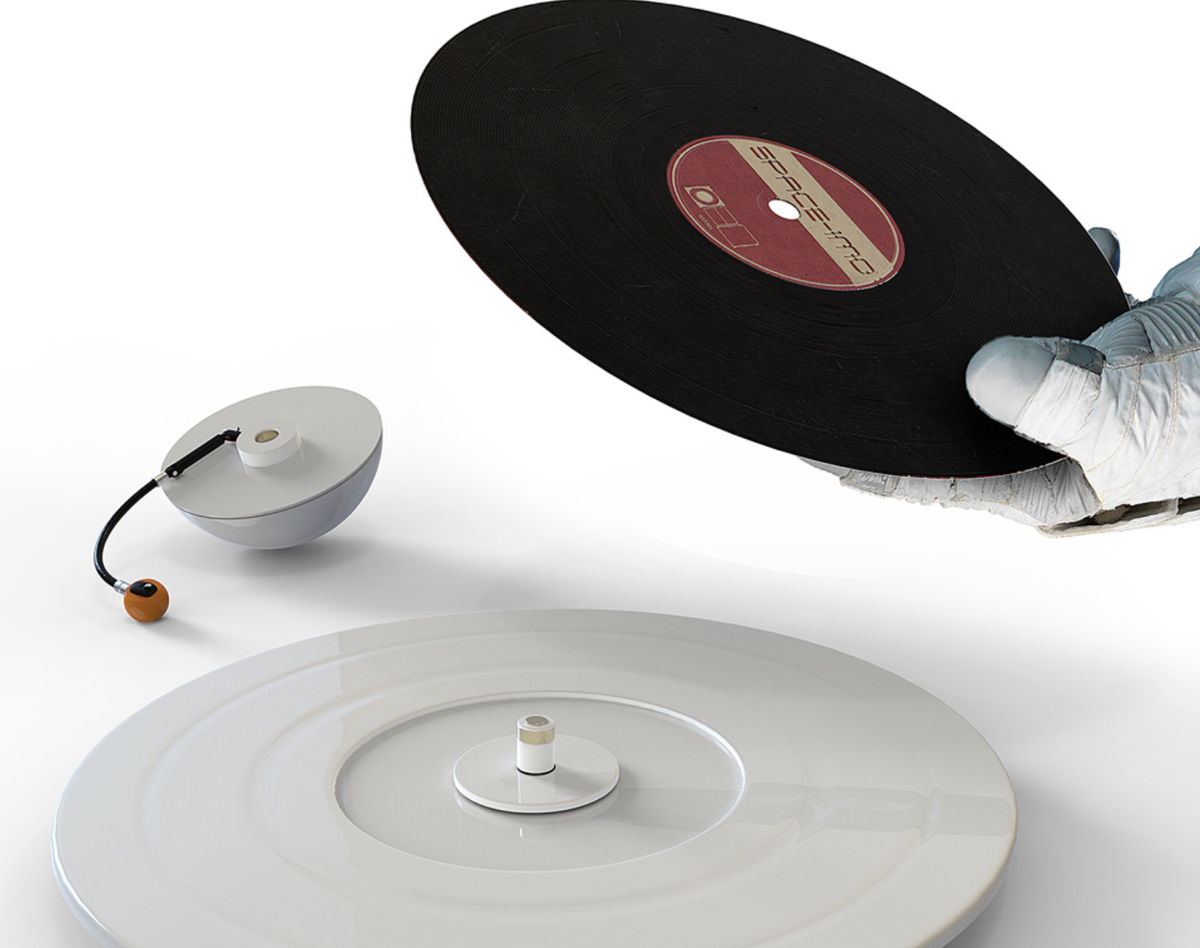 Vinyl fans and astronomers will love this Saturn-inspired record player ...
