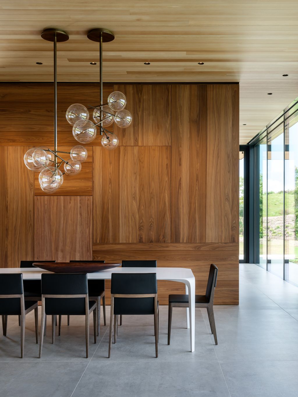 We tour a Maui house by See Arch, with striking views | Wallpaper