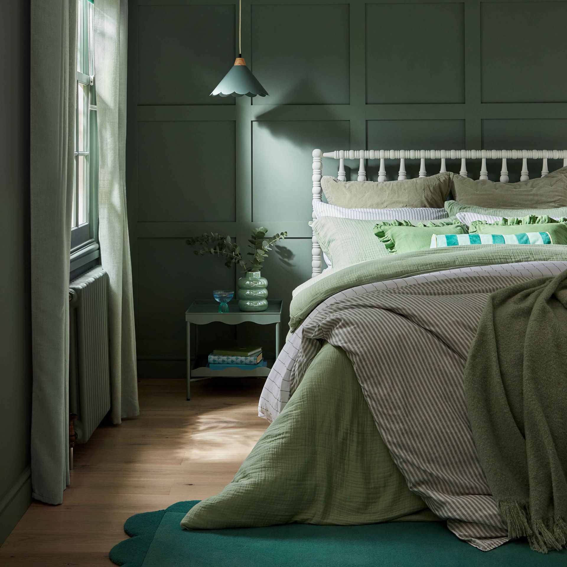 Should bedroom curtains hang over radiators? | Ideal Home