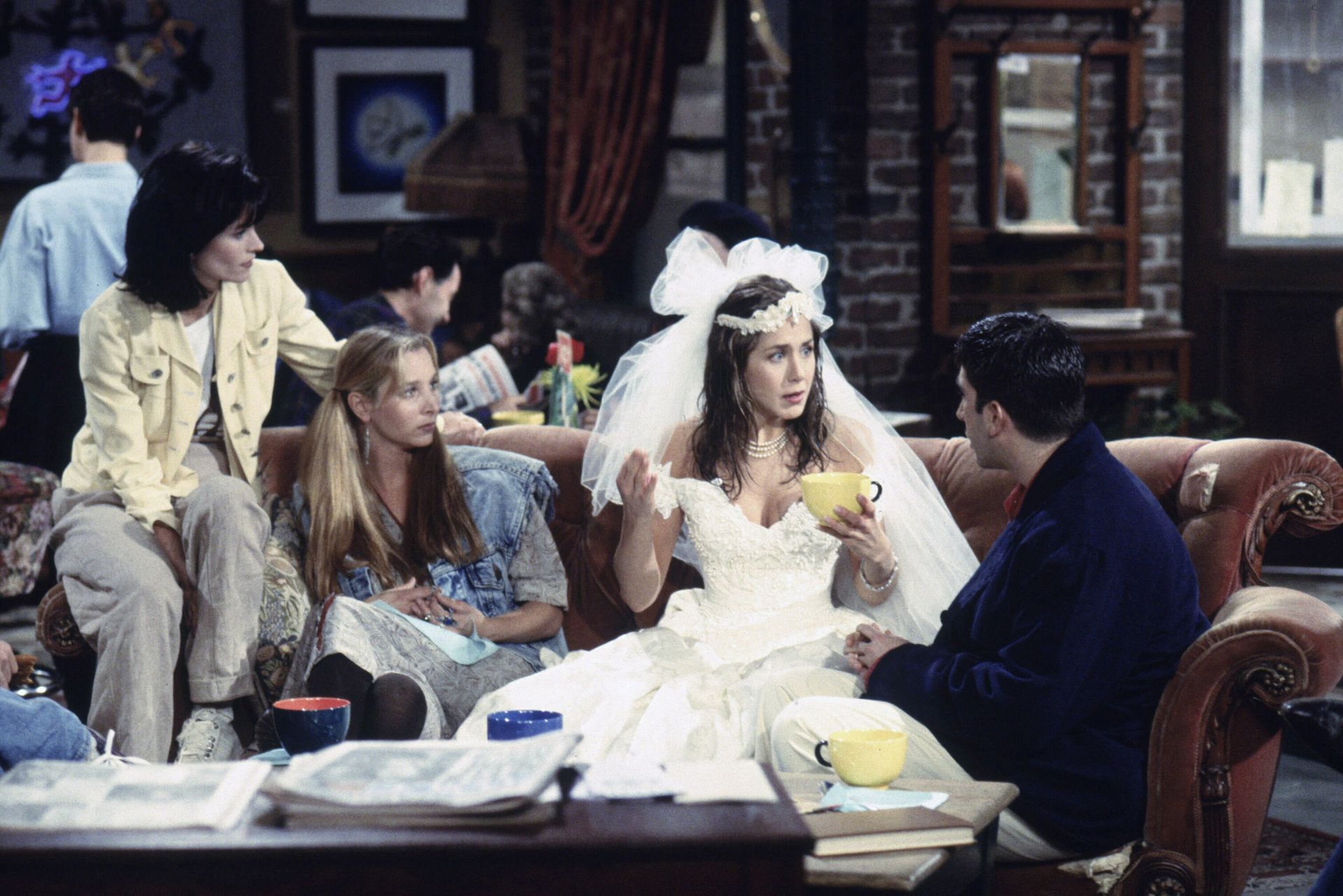 The 32 Best 'Friends' Episodes of All Time | Marie Claire