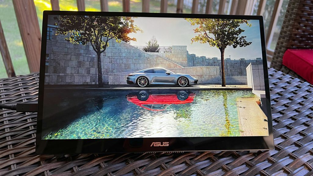 Asus ZenScreen Ink MB14AHD Portable Monitor Review: Pen to Go | Tom's ...