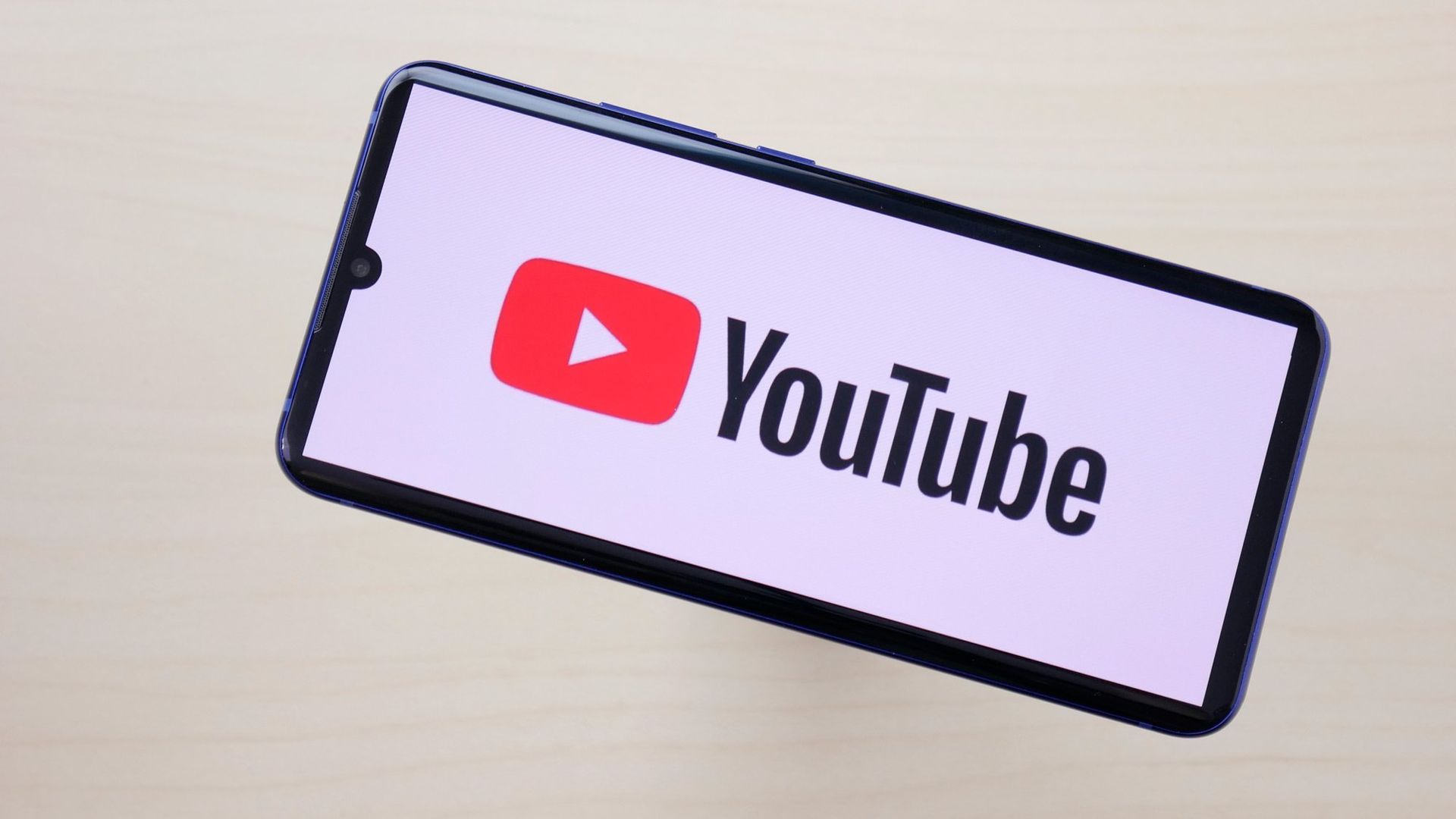 YouTube Mobile app gets a big update with new gestures, video chapter ...