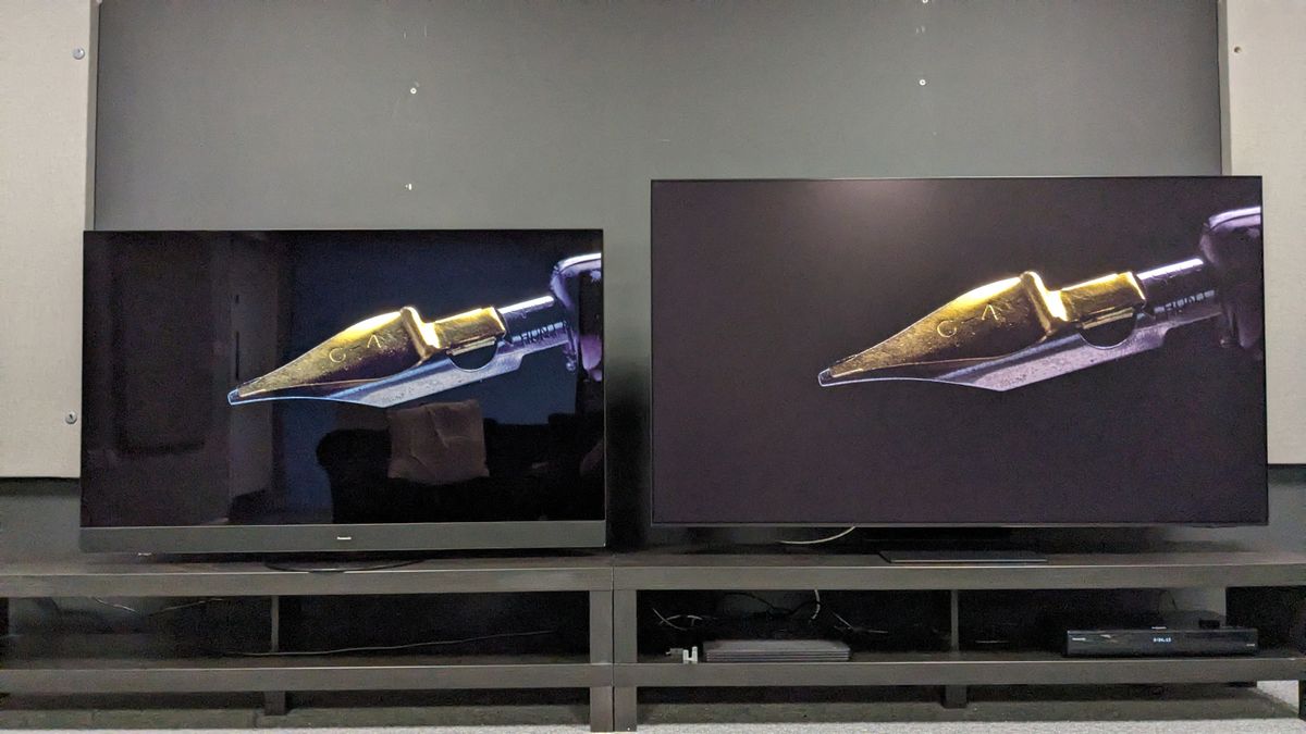 I tested Samsung's glare-free OLED TV vs a conventional OLED TV – here ...