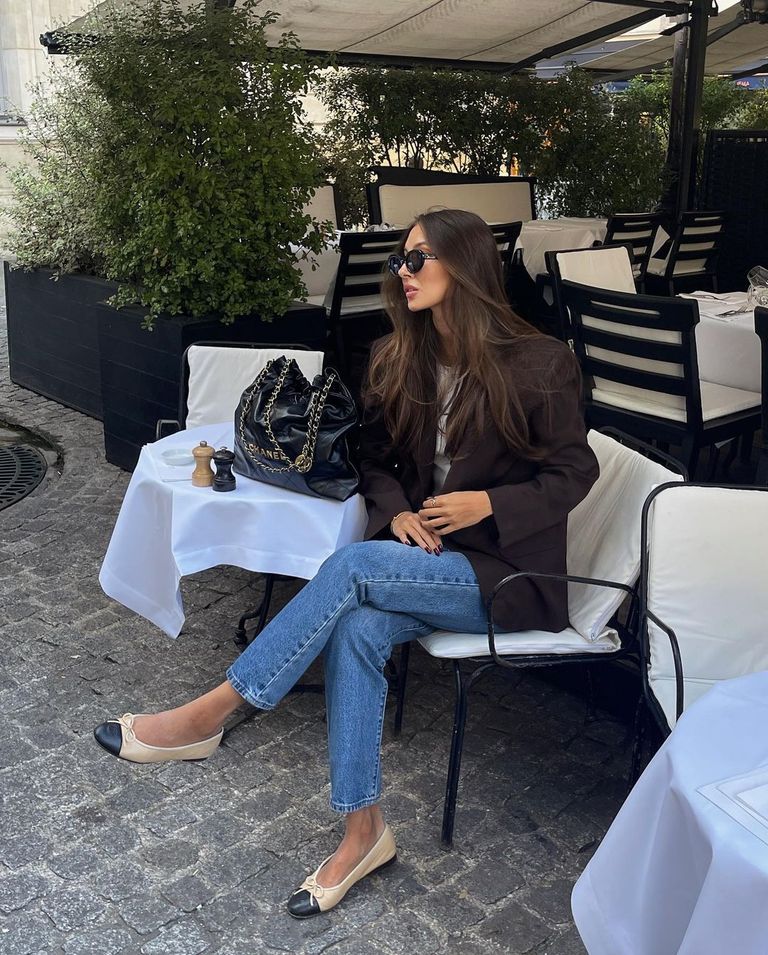 Two-Tone Ballet Flats Are the Classy Shoe Trend Fashion People Are ...