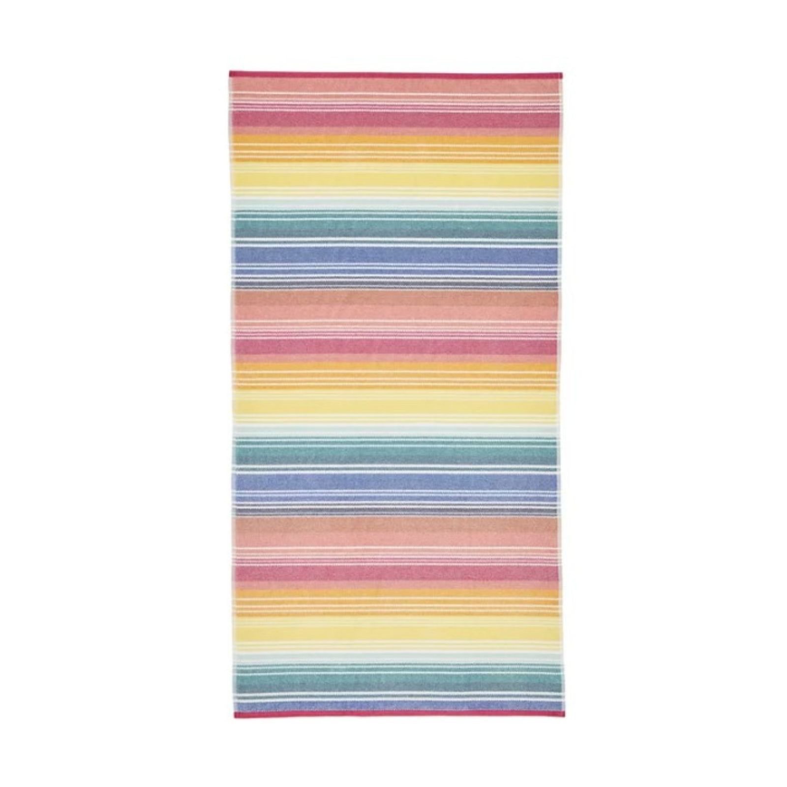 9 cute beach towels to brighten up your beach day | Real Homes