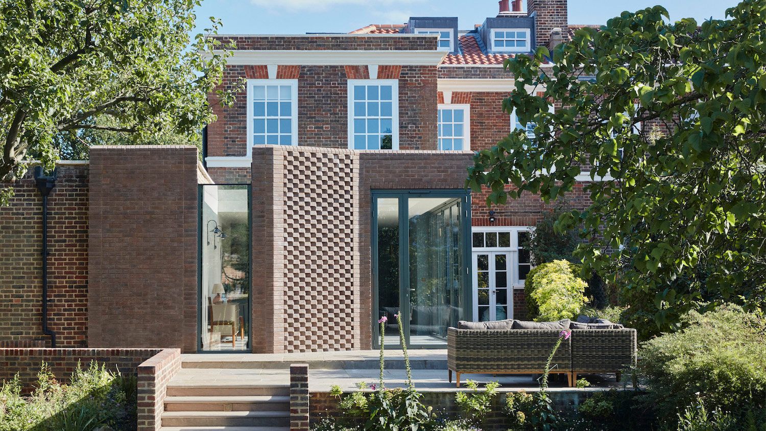 See how a period property in London has been adapted for the 21st century