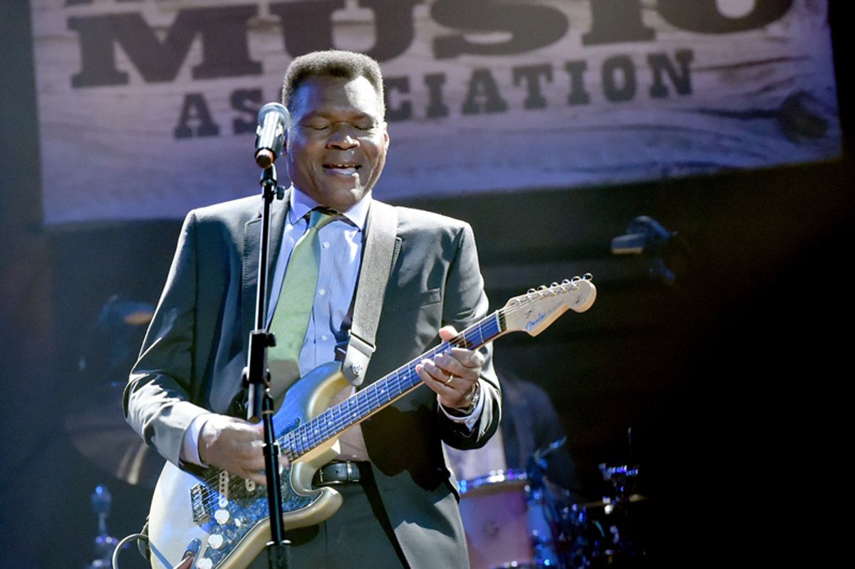 Watch Robert Cray Perform "You Must Believe in Yourself" on 'Austin ...