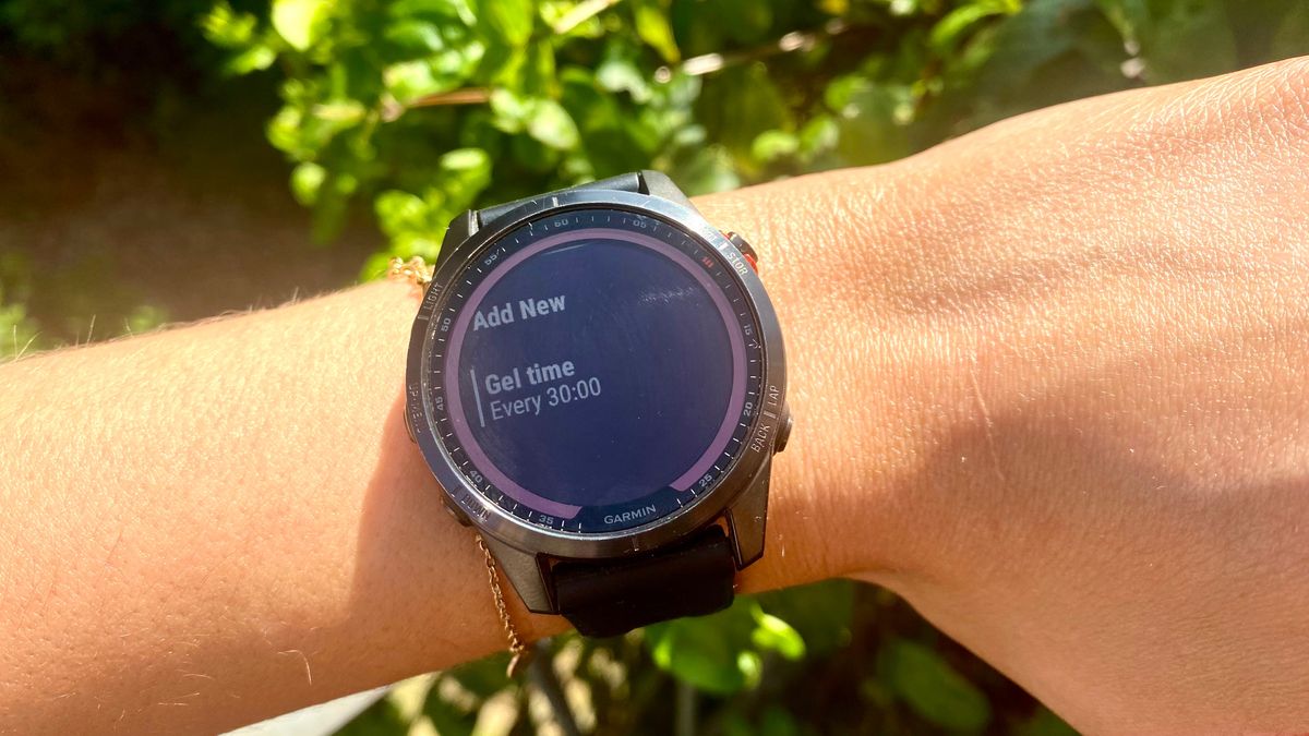 Garmin's energy gel reminders have changed the way I fuel for long runs ...