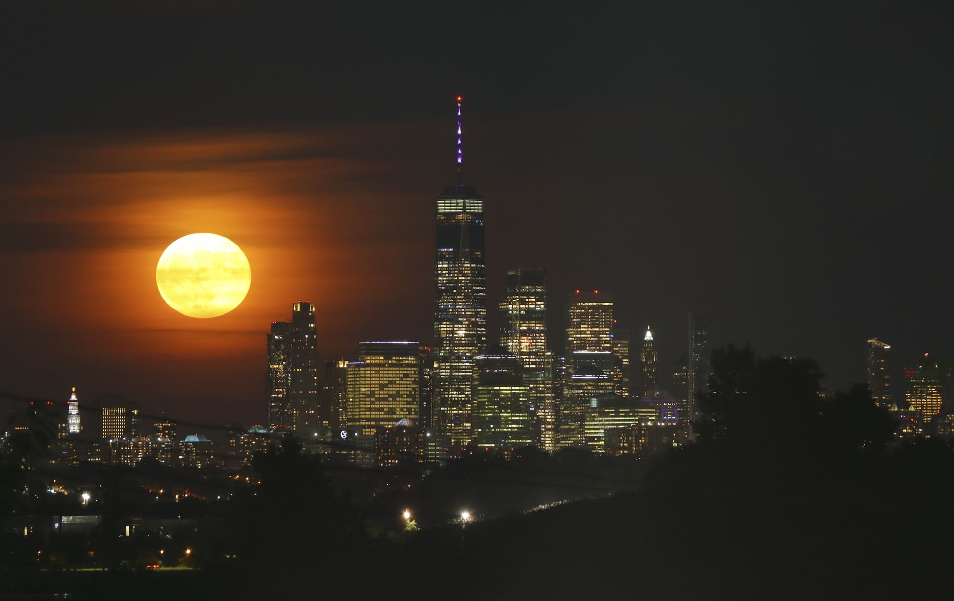 Strawberry supermoon 2022: Amazing photos by from the world | Space
