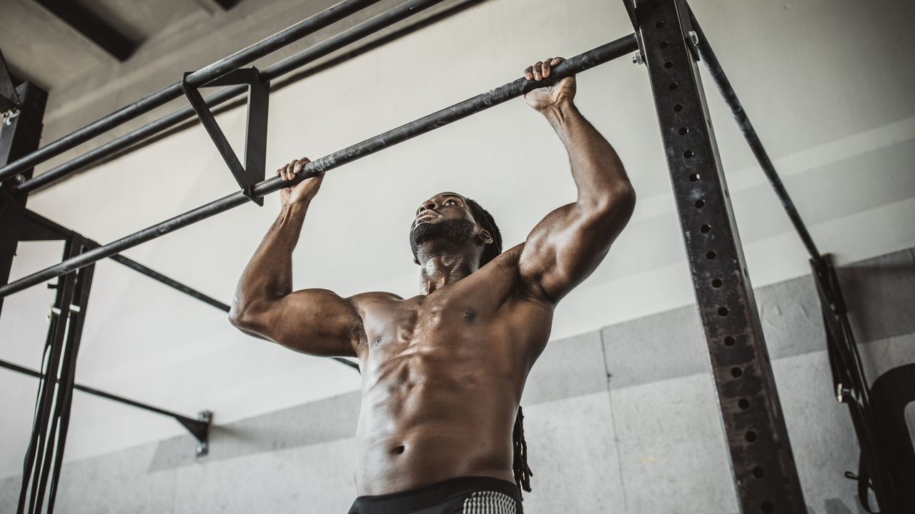 How to master pull-ups, the King of Upper Body Exercises, according to ...