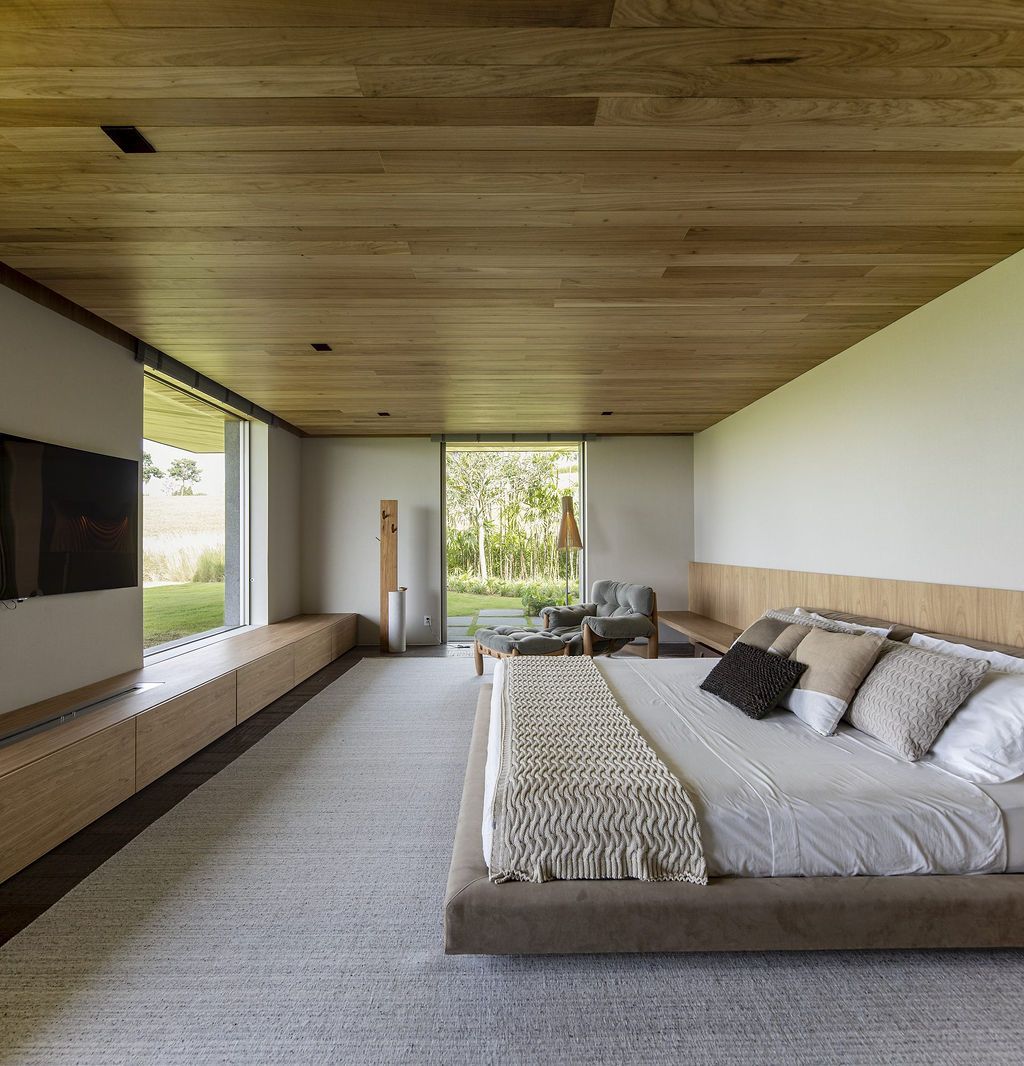 Step inside this Brazilian home set against the countryside | Wallpaper