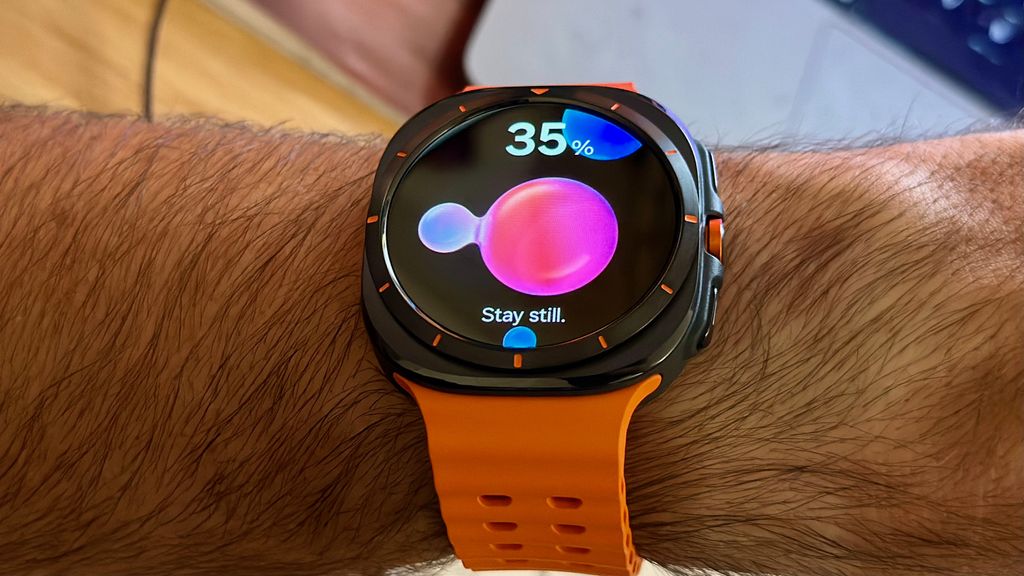 Samsung Galaxy Watch Ultra vs. Apple Watch Ultra 2: Which should you ...