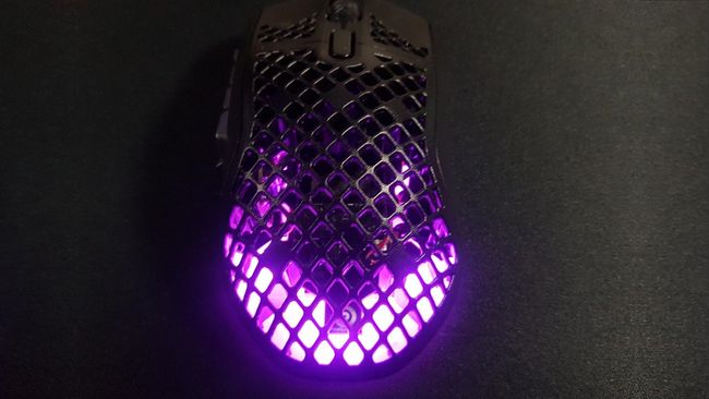 SteelSeries Aerox 9 Wireless Review: More buttons - less weight | Tom's ...