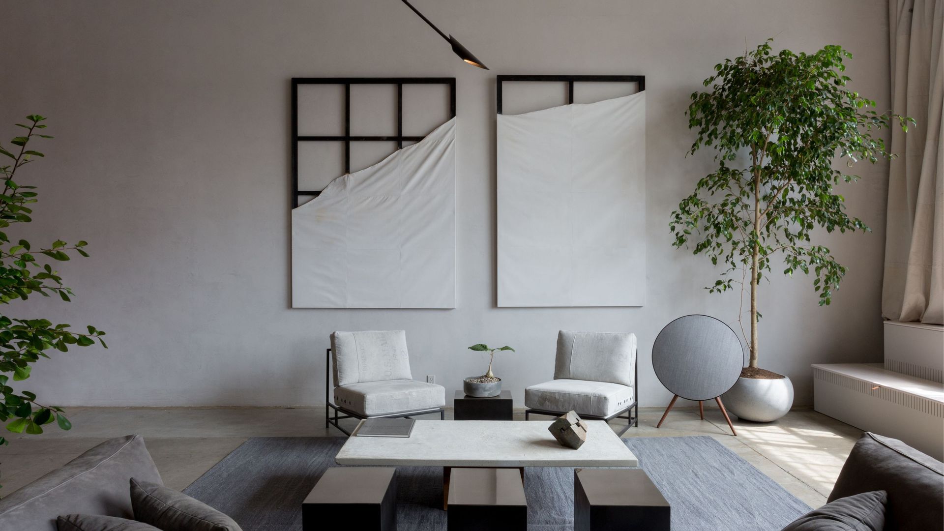 Warm Modern Interior Design — 8 Ideas for Cozy Contemporary Spaces ...