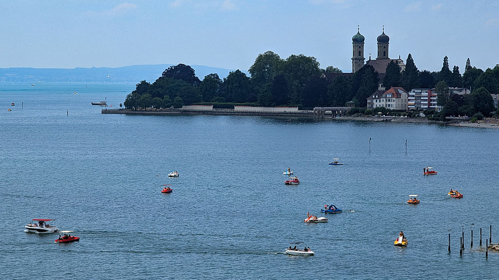 German open water swimmers protected by super-smart 'Dolphin' drone ...