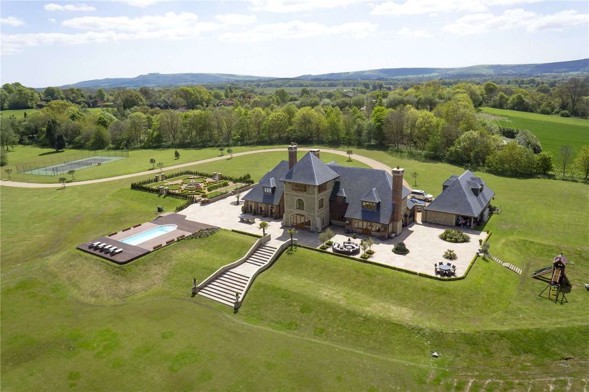 Three country houses — one traditional, one modern and one to build ...