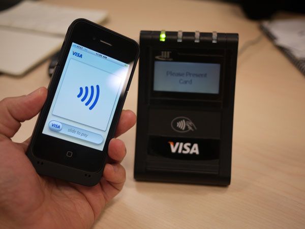 Video: Visa's microSD NFC Tech Lets You Pay With Your Smart Phone ...
