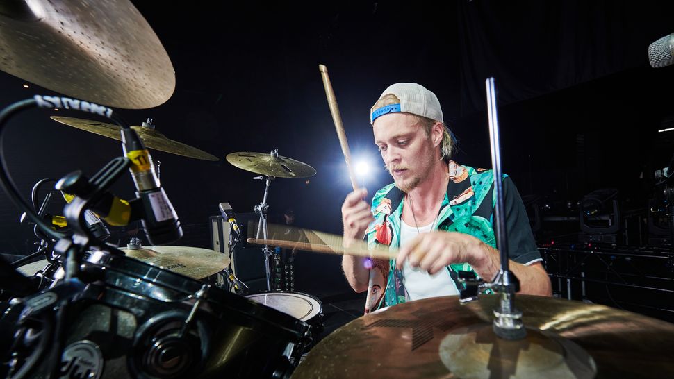 "I was like, 'Oh sh*t, it's not free!'" Drum kit tour: The Darkness ...