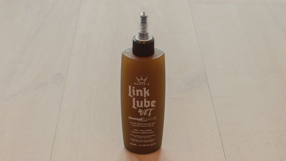 Best bike chain lubes for MTB, gravel & road | Bike Perfect
