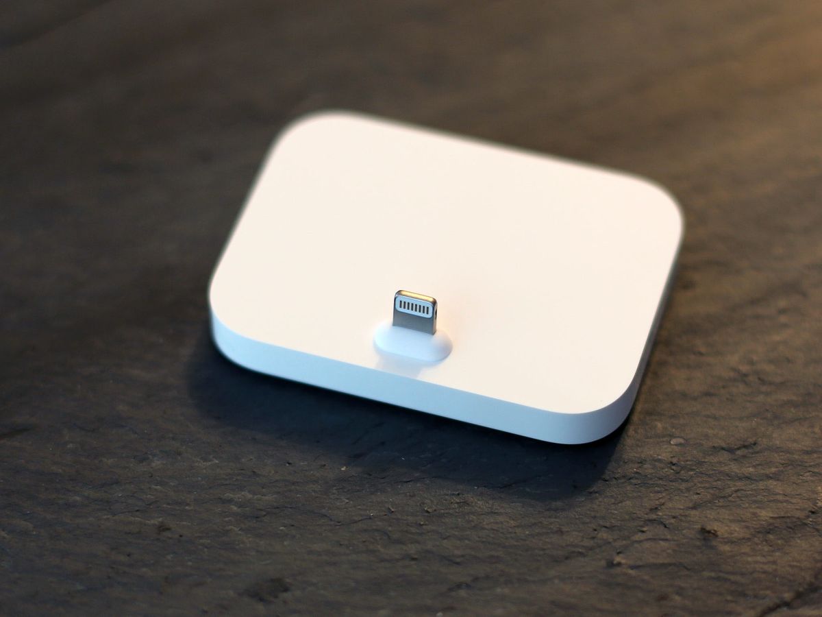 Apple iPhone Lightning Dock review | iMore