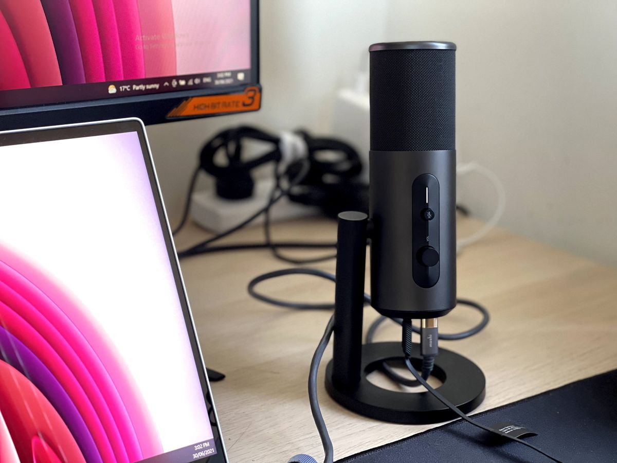 EPOS B20 streaming microphone | PC Gamer