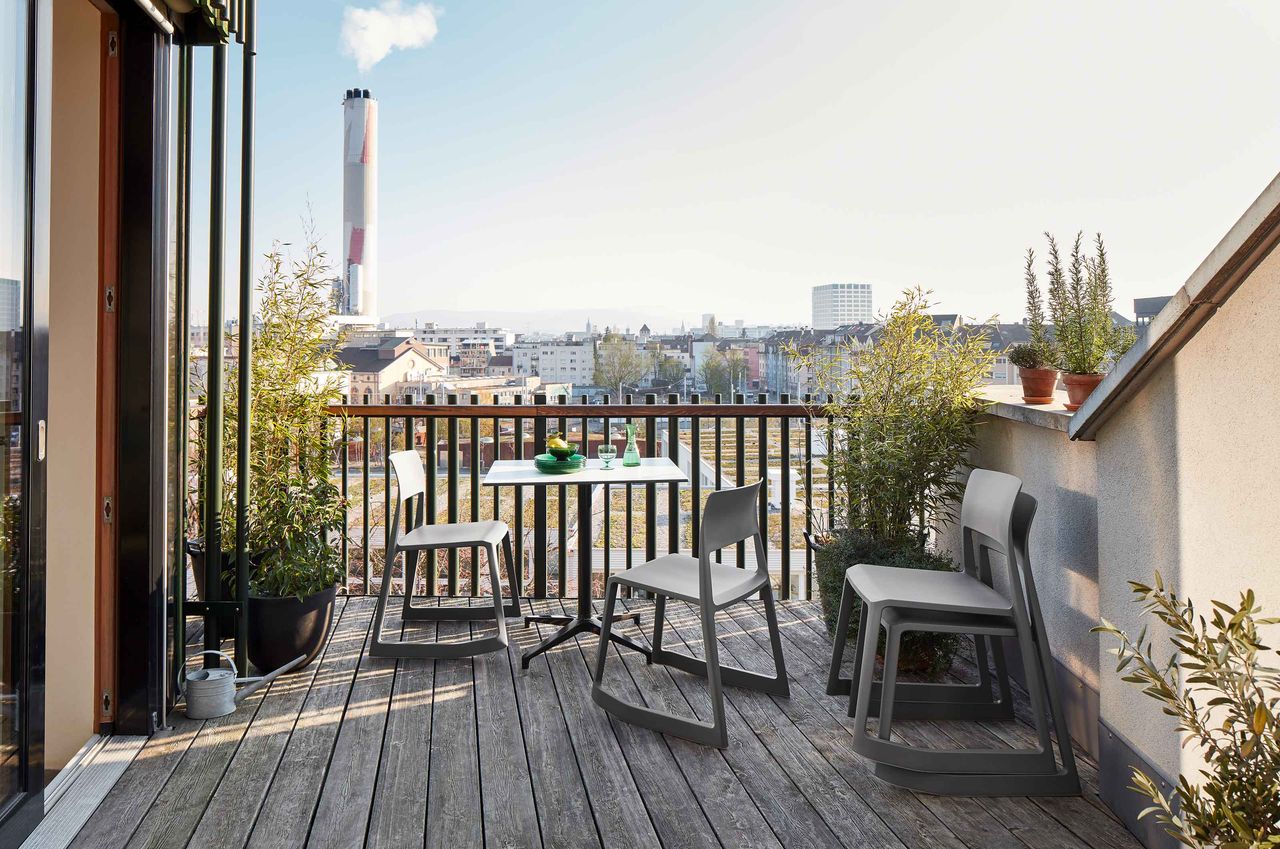 Small deck ideas: 14 stylish ways to optimize less-than-large decking ...