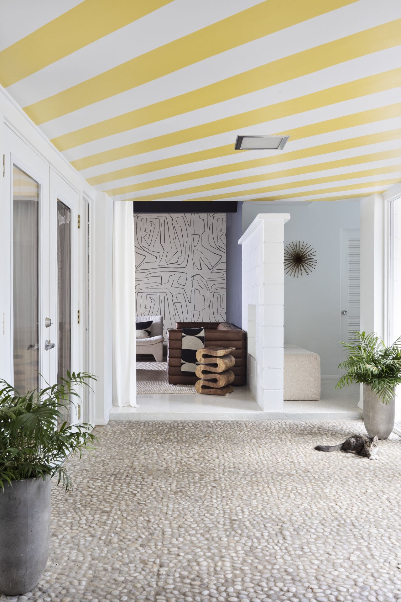 Dopamine decor is the anti-trend that puts joy back into interior ...