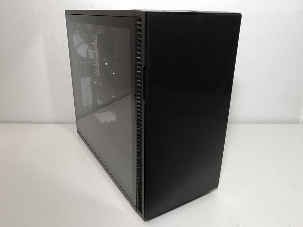 Fractal Design Define R6 Tempered Glass Edition Review - Tom's Hardware ...