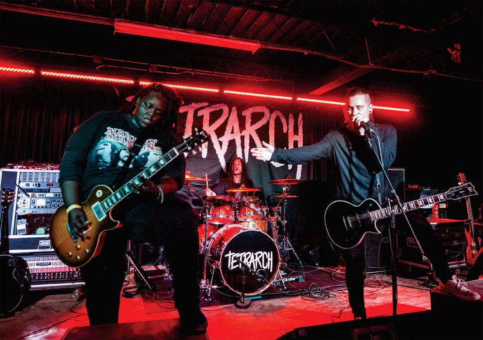 Tetrarch Embrace Their Freakishness on Their Full-Length Debut, 'Freak ...